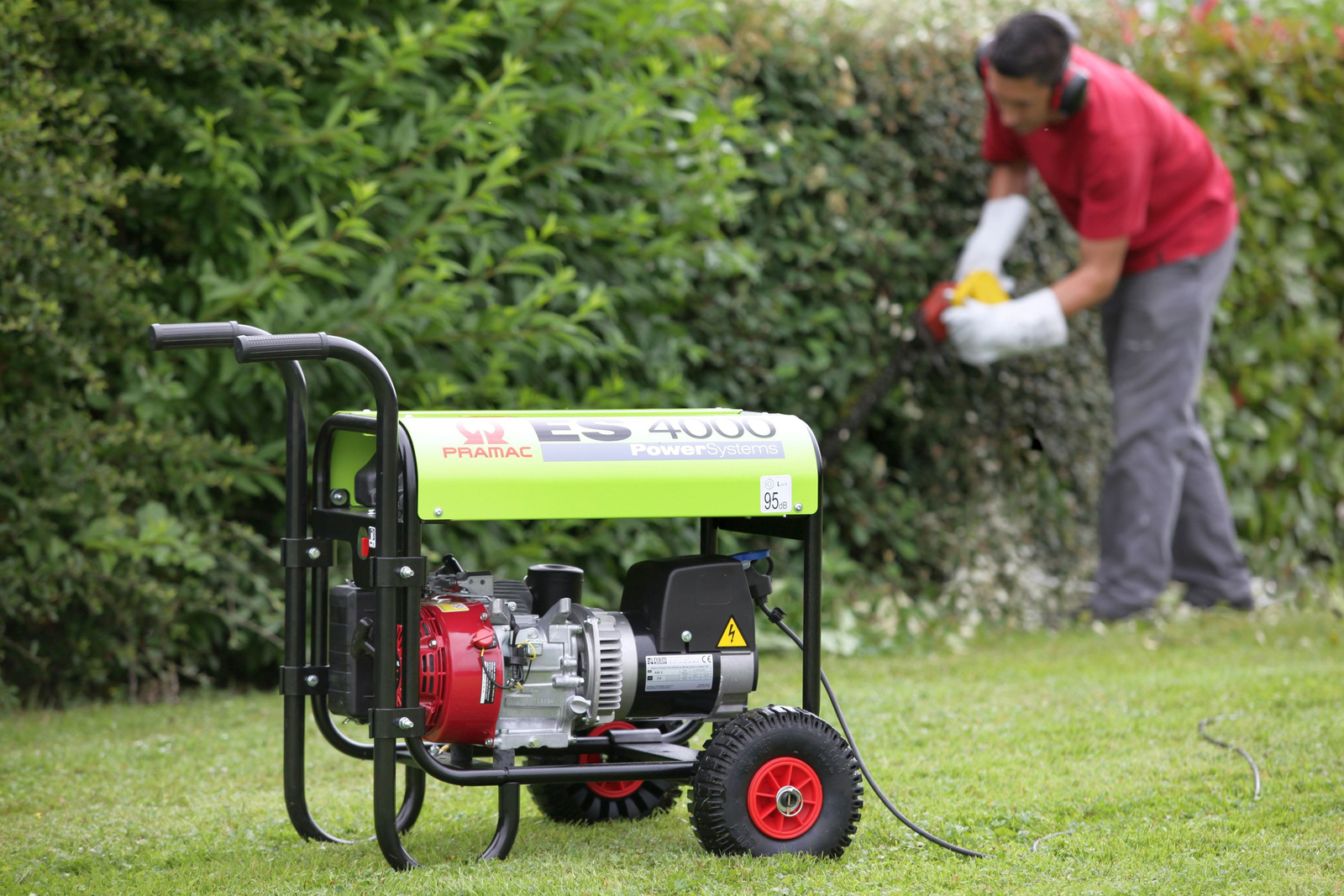 Agregat prądotwórczy Pramac ES5000 AVR 230V | AGREGATY PRĄDOTWÓRCZE \ 1 ...