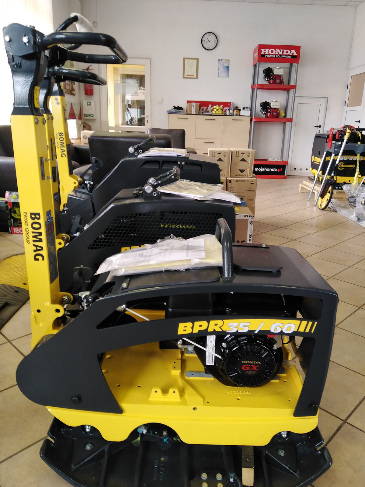 Zagęszczarka rewersyjna BOMAG BPR 60/65D | ZAGĘSZCZANIE GRUNTU \ ZAGĘSZCZARKI REWERSYJNE ...